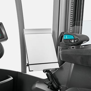 รถยกสูงไฟฟ้ารีชทรัค (Reach Truck) รุ่น ETV 216i