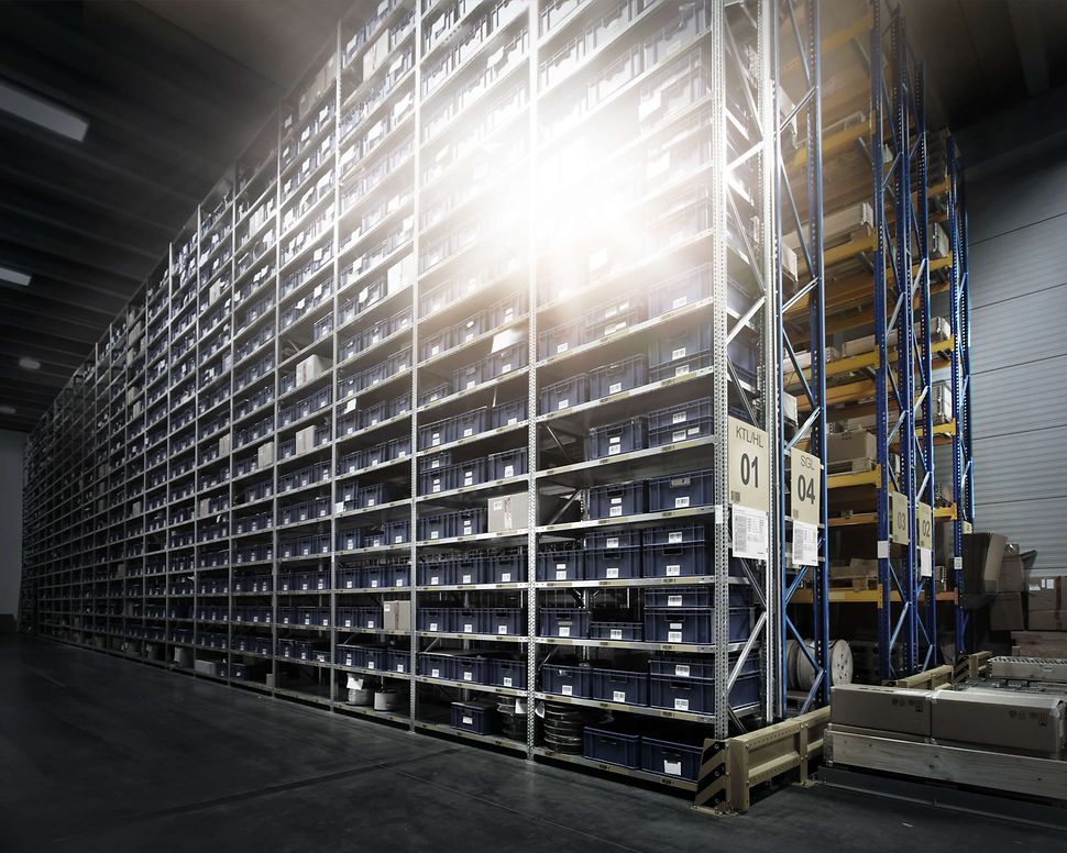 Static small parts storage