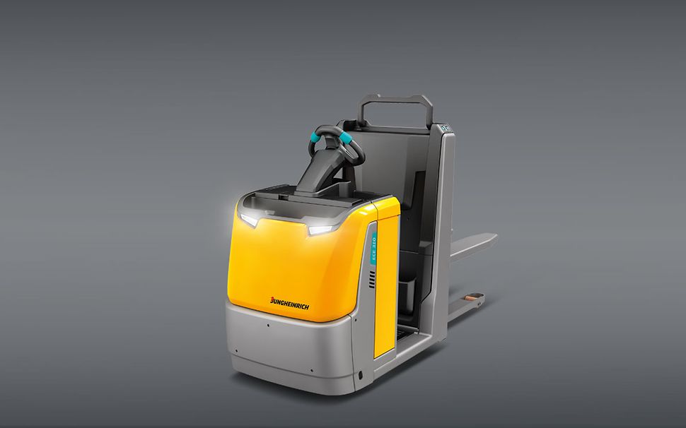 Low level order picker | Jungheinrich