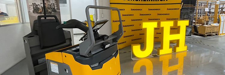 Jungheinrich Mini Demo “The Power of Efficiency.” - Eastern Branch