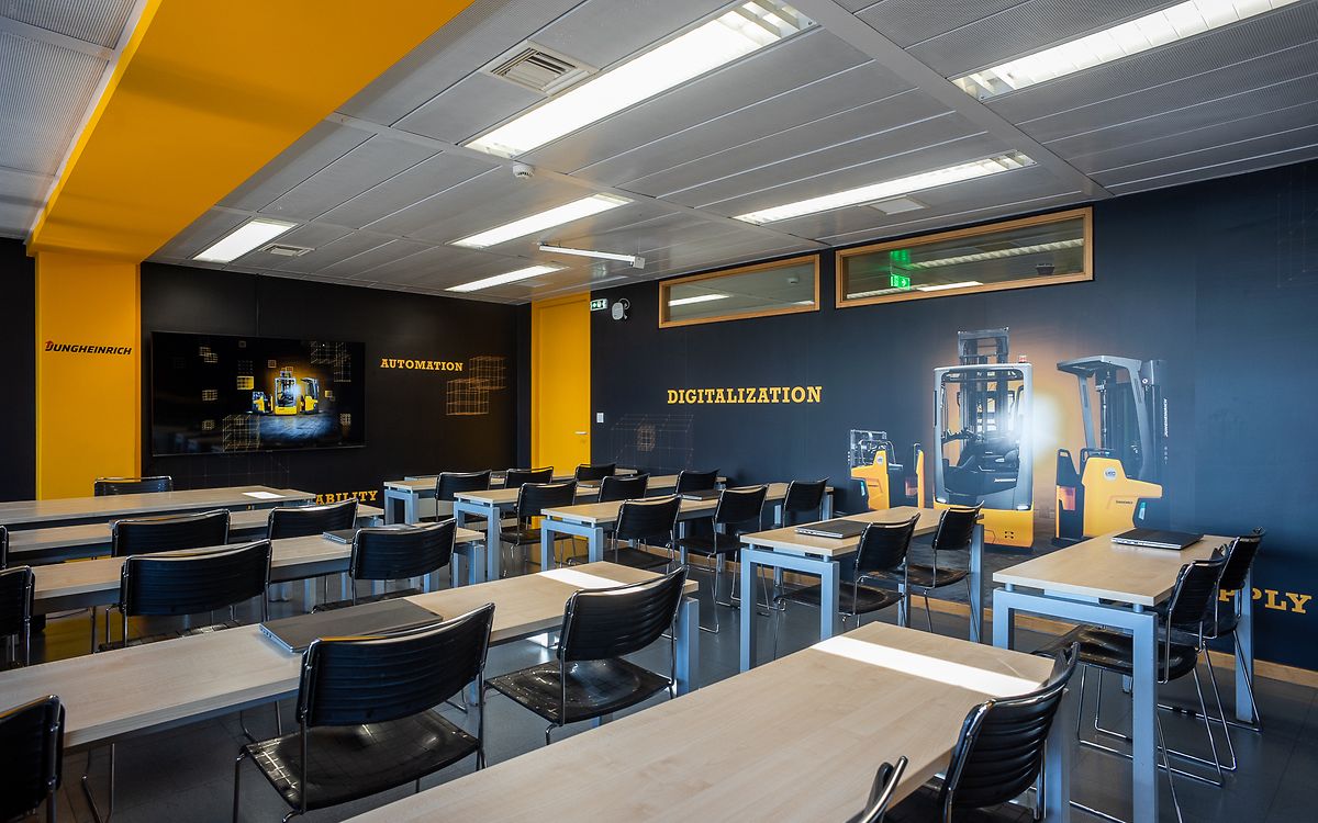 Νέο Jungheinrich Logistics Lab στις εγκαταστάσεις του BCA College