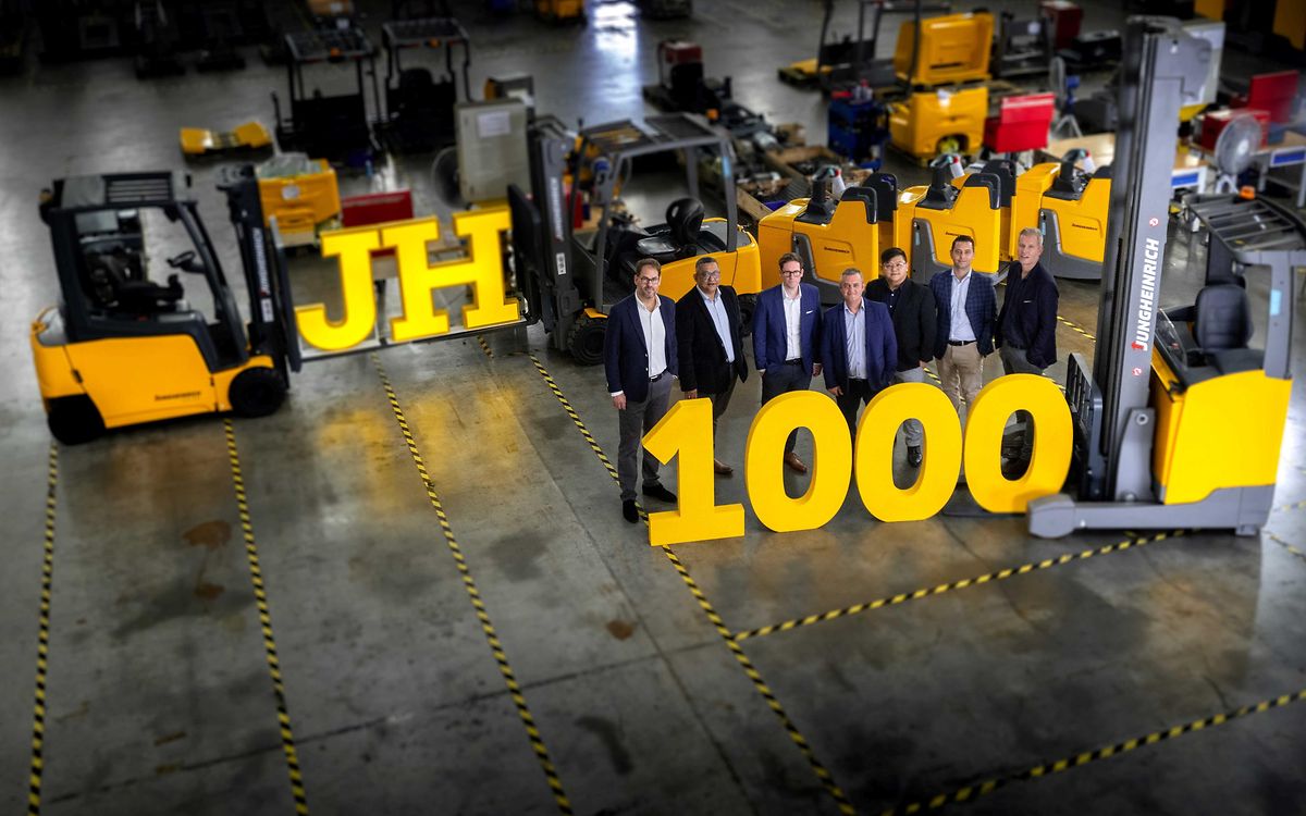 Celebrating 1,000 Jungstars in APAC Refurbishment Centre Thailand