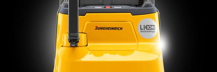 Jungheinrich pallet stackers | Compact & powerful