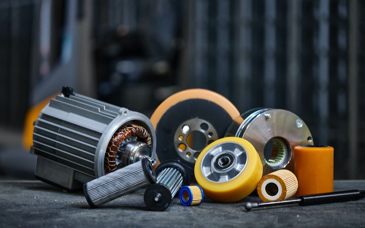 Pièces de rechange et accessoires pour chariots industriels | Jungheinrich.