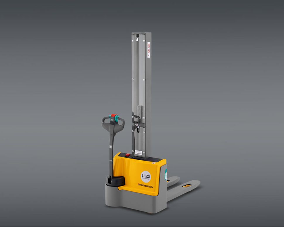 Pallestabler med enkel mast og lav høyden på chassiset