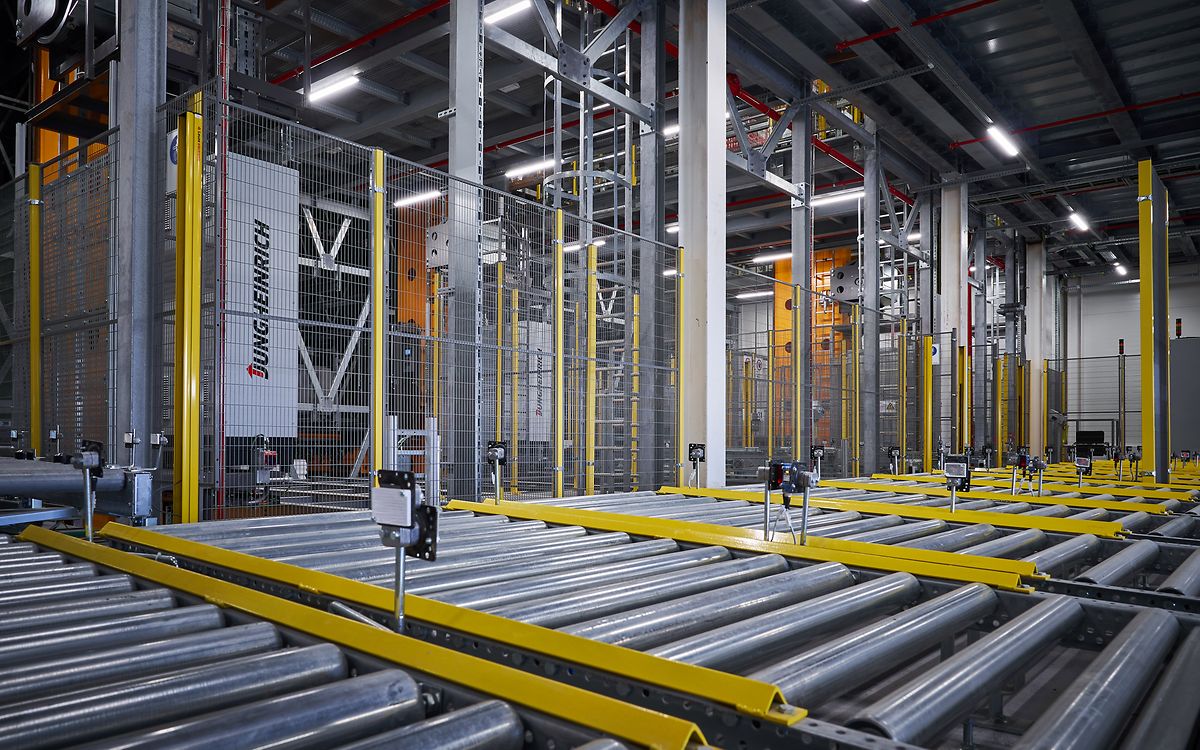 Soluções da Jungheinrich para a Coca-Cola HBC Polônia