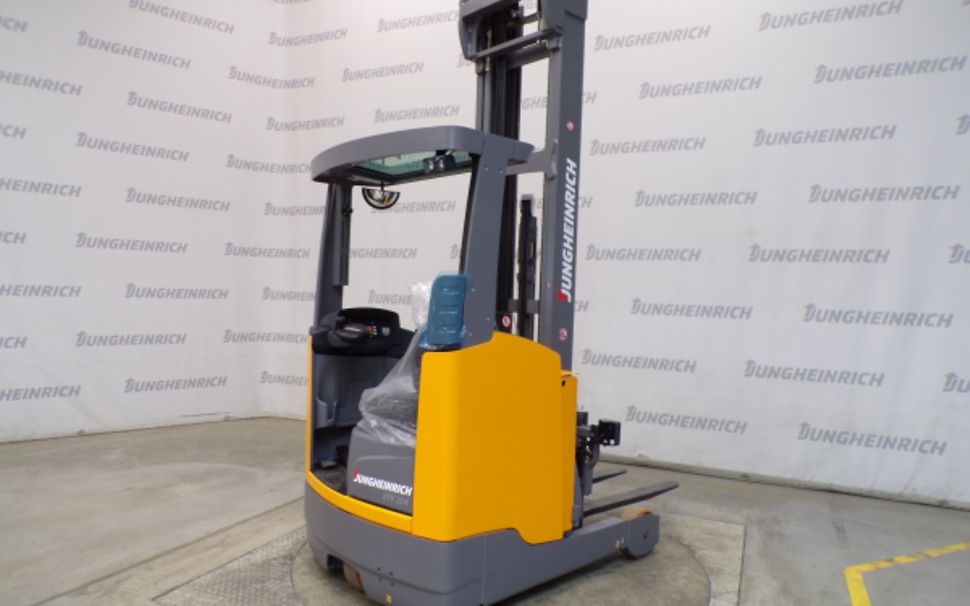 Le chariot à mât rétractable ETV C16/C20 | Jungheinrich