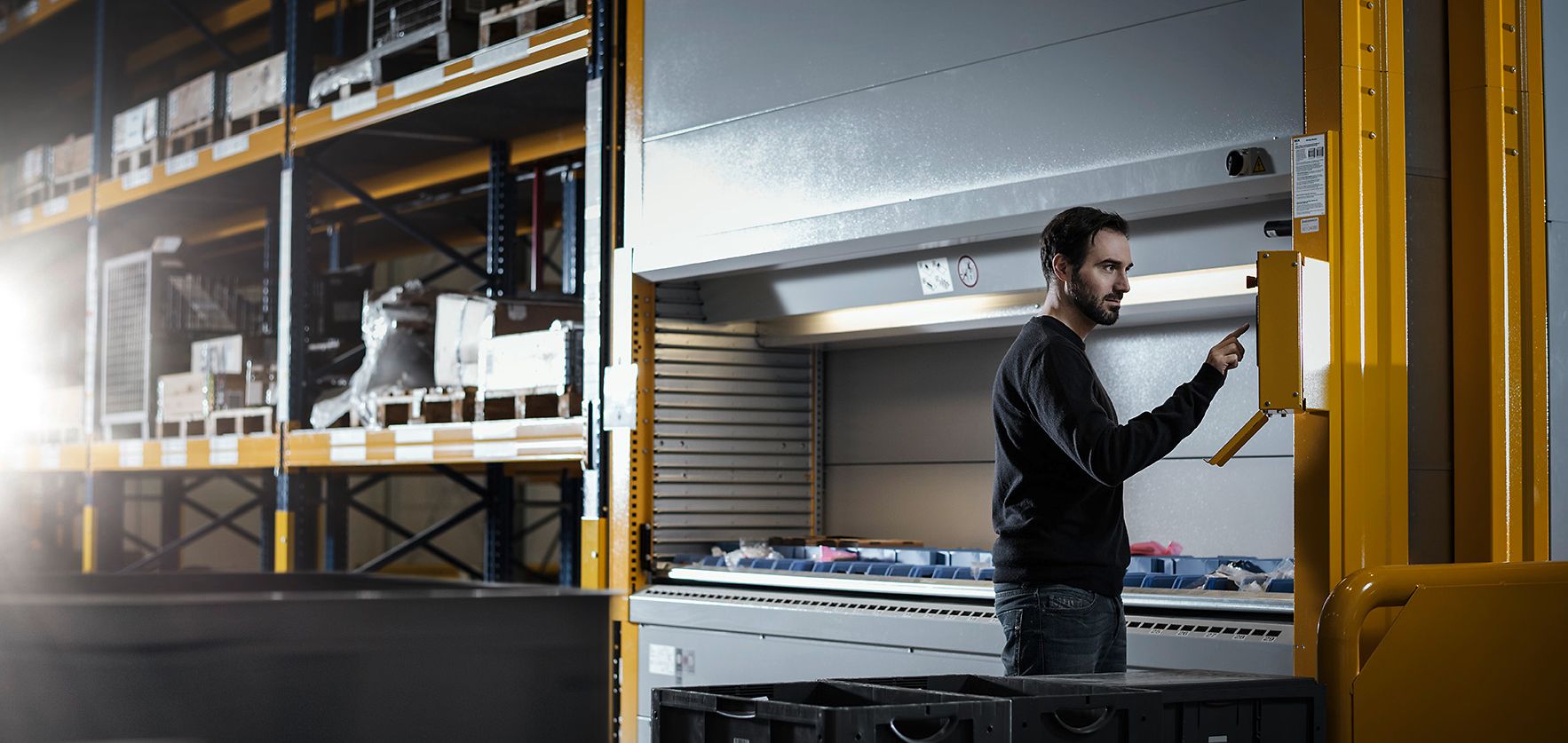 Raft cu mecanism de ridicare