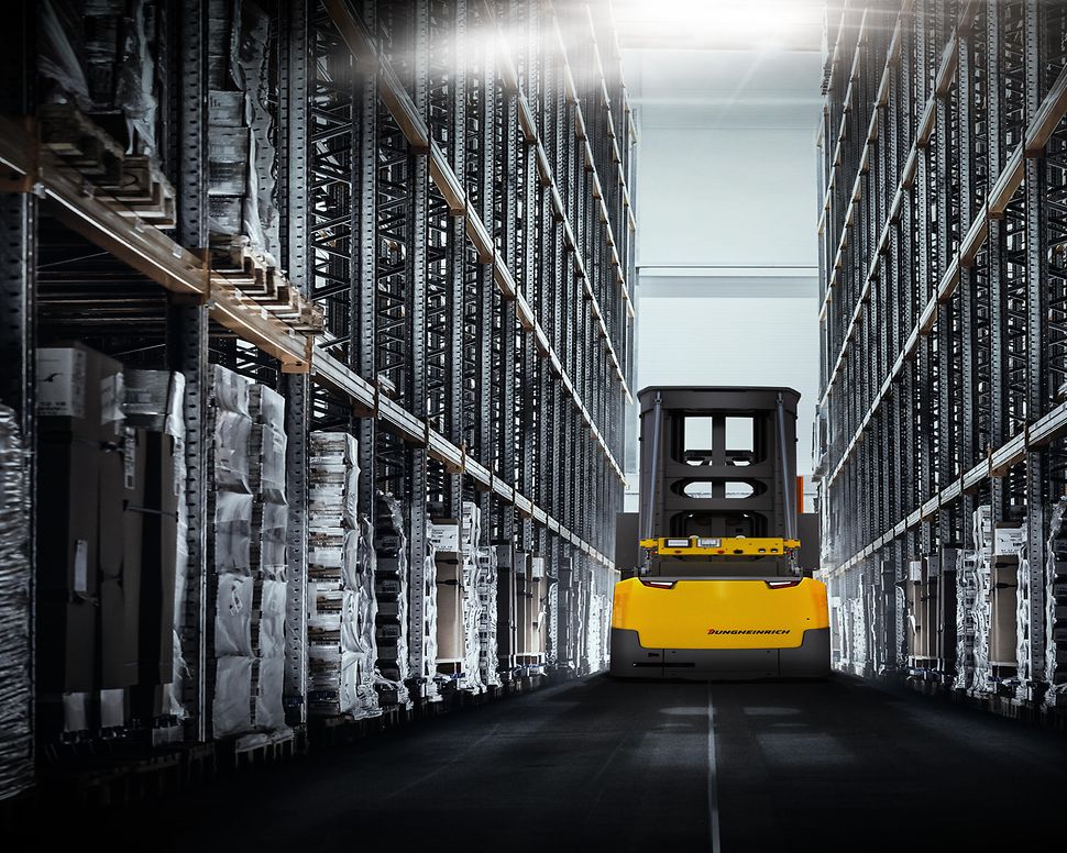 Automatisierte Hochregalstapler | Jungheinrich