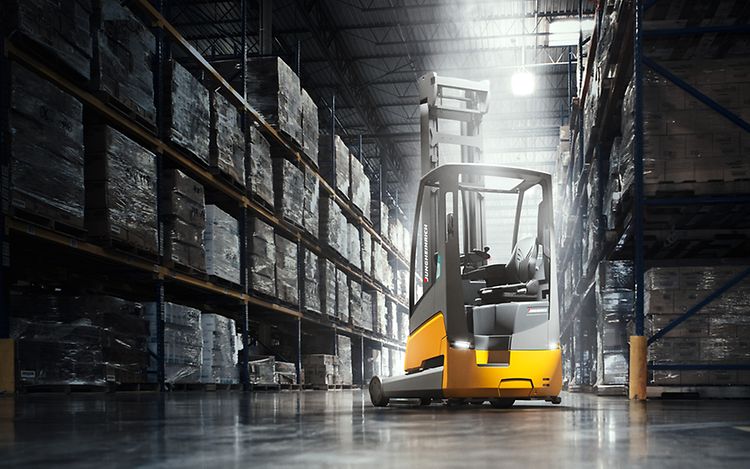 Reach trucks Jungheinrich | Agile and powerful