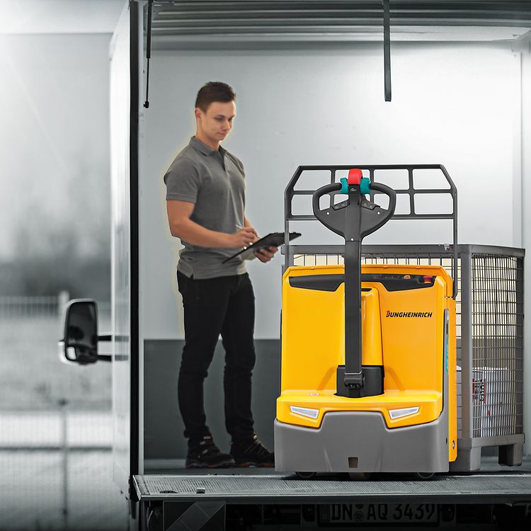 Tail Lift Operator Training Course