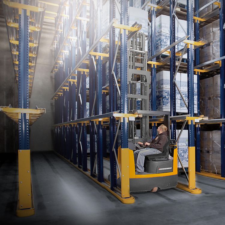 Drive in / Drive through racking