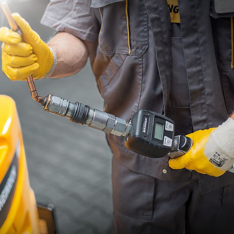 Hydraulic oil forklift service | Jungheinrich South Africa