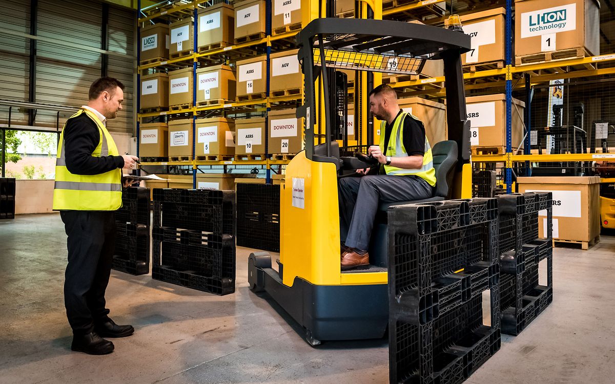 Jungheinrich forklift training for drivers and MHE operators
