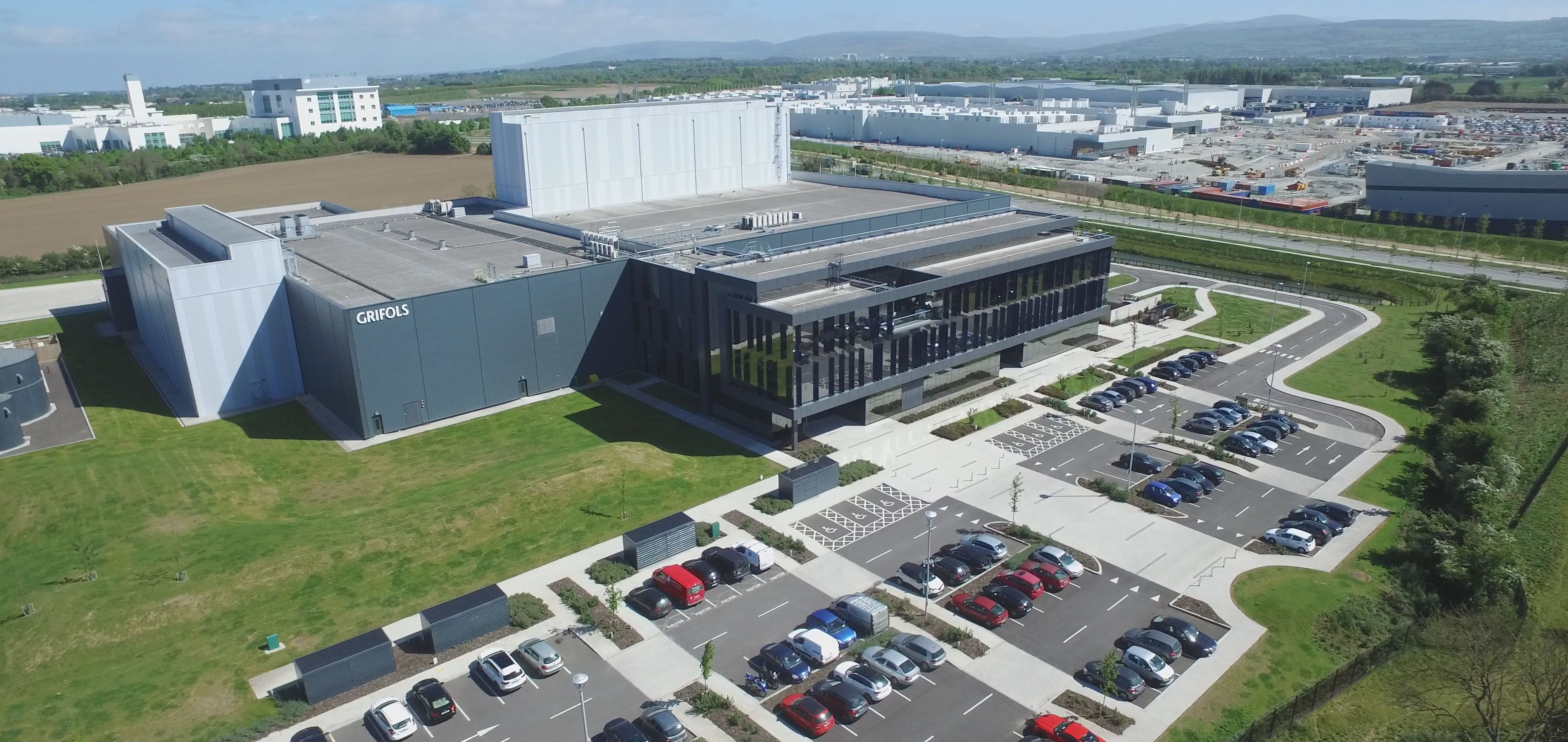Jungheinrich builds fully automated warehouse for blood plasma