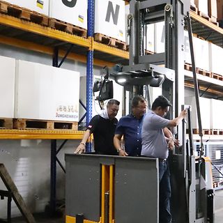 Jungheinrich unveils the new high-performing order picker and forklift ...