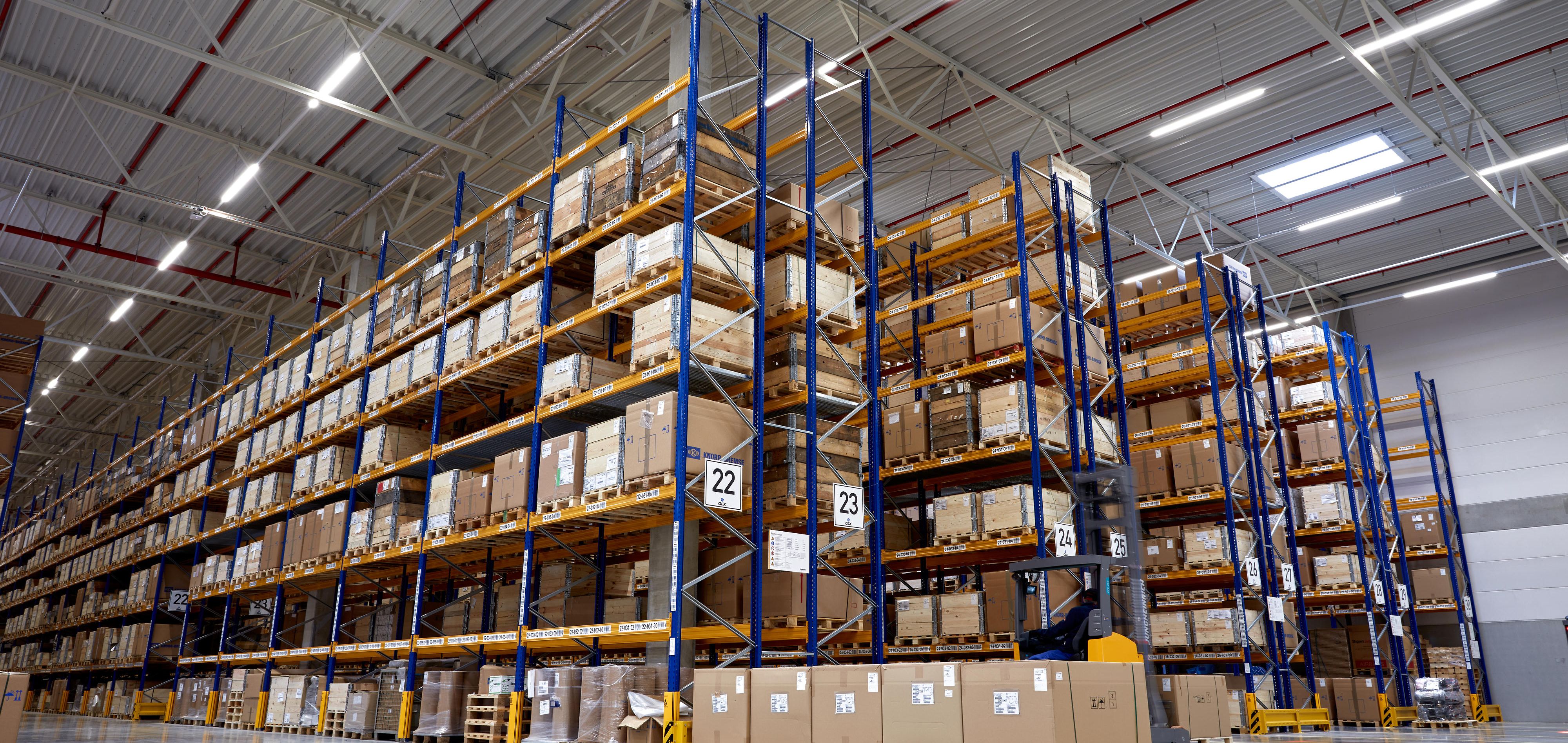 Un nouveau centre de distribution avec un système de stockage sur mesure