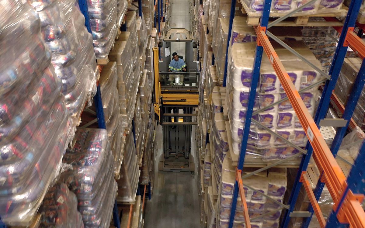 Only the best logistics services. Thanks to Jungheinrich high rack ...