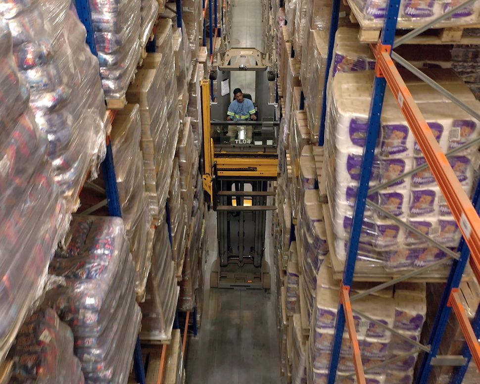 Only the best logistics services. Thanks to Jungheinrich high rack ...