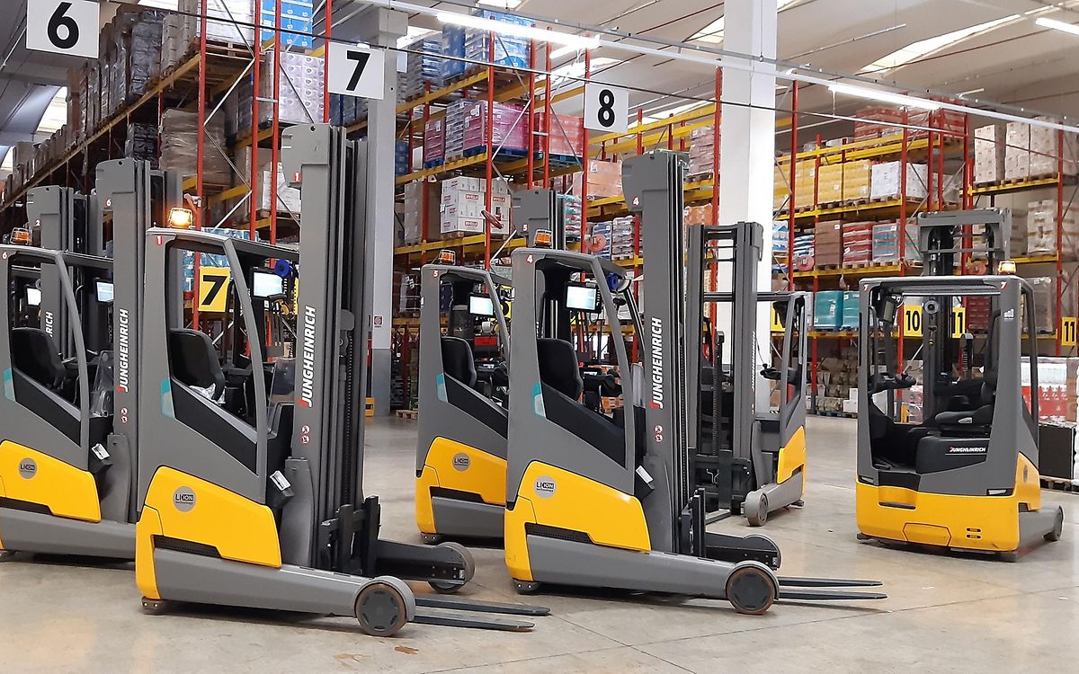 Il 1.000° ETV 216i di Jungheinrich arriva in Italia