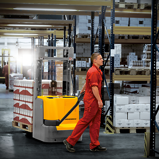 Gerbeur électrique 1,2 - 3 tonnes | Jungheinrich